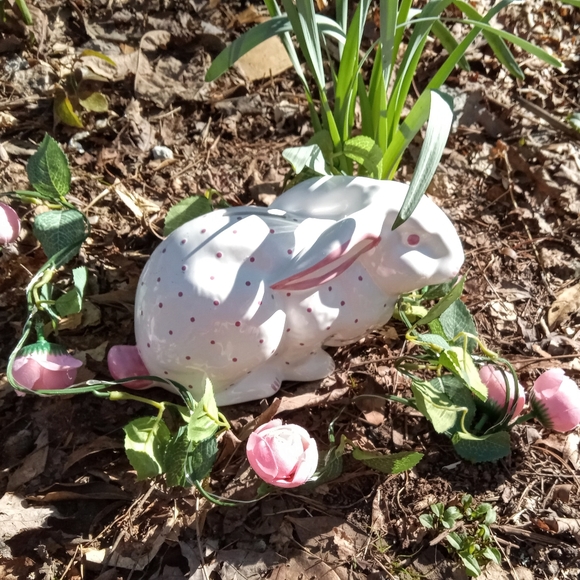 Tiffany & Co. | Other | 99s Pink Tiffany Porcelain Bunny Rabbit Bank ...